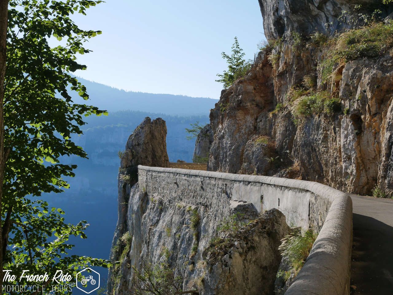 Route Napoléon à moto | Itinéraire, balade & location moto