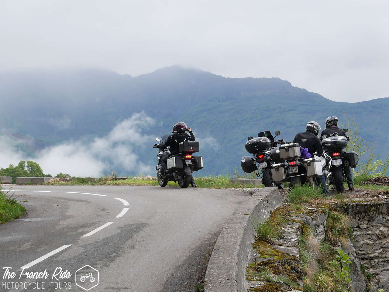 Motorcycle tour in Pyrenees | Guided, self guided & rental